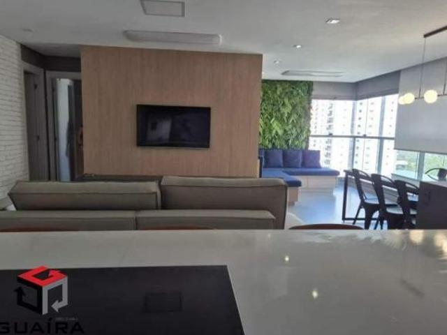 Apartamento em Vila Olímpia com 95m²