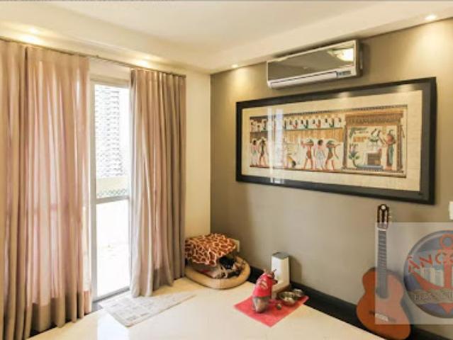 Apartamento em Vila Olímpia São Paulo, SP