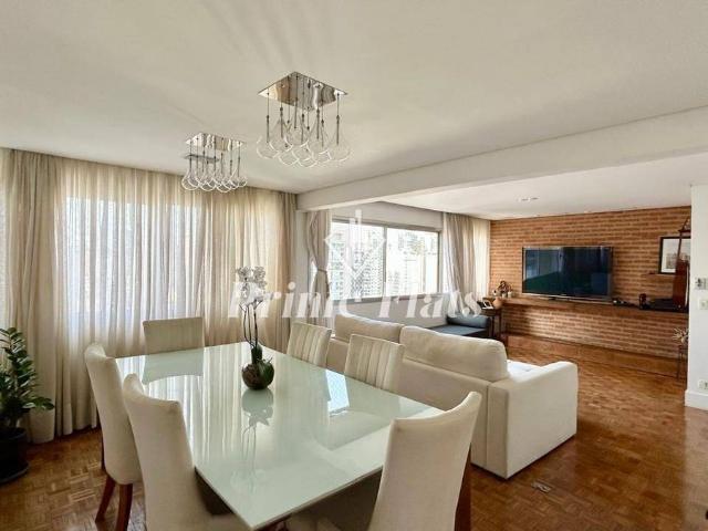 Apartamento em Vila Olímpia, São Paulo/SP de 124m² 2 quartos à venda por R$ 1.483.900,00