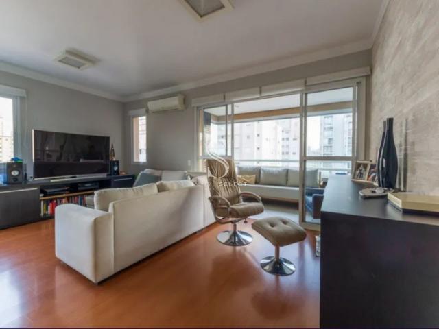 Apartamento em Vila Olímpia, São Paulo/SP de 137m² 3 quartos à venda por R$ 2.099.900,00