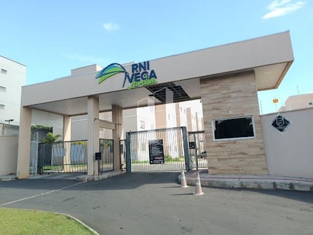 Apartamento em Vila Oliveira Aparecida de Goiânia, GO