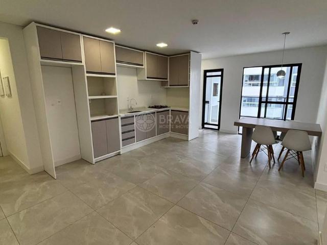 Apartamento em Vila Operária, Itajaí/SC de 68m² 2 quartos para locação R$ 3.800,00/mes