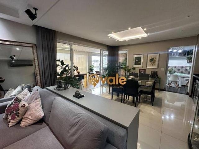 Apartamento em Vila Adyana, São José dos Campos/SP de 190m² 4 quartos à venda por R$ 2.850.000,00