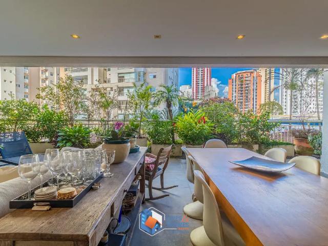 Apartamento em Vila Alexandria, São Paulo/SP de 220m² 3 quartos à venda por R$ 2.449.000,00