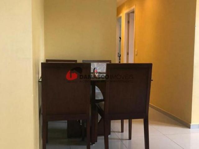 Apartamento em Vila Alzira