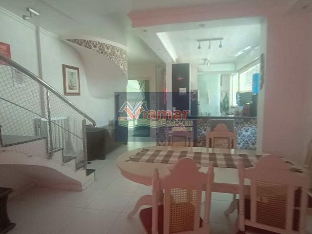 Apartamento em Vila Alzira, Guarujá/SP de 100m² 3 quartos à venda por R$ 499.000,00