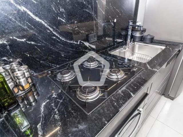 Apartamento em Vila Anastácio