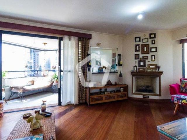 Apartamento em Vila Andrade