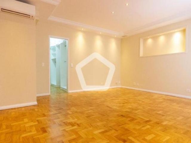 Apartamento em Vila Andrade