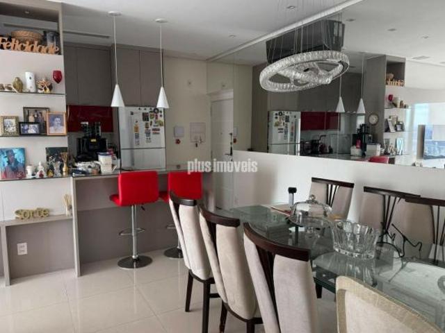 Apartamento em Vila Andrade com 96m²