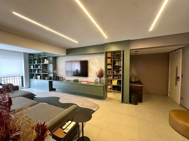 Apartamento em Vila Andrade, São Paulo/SP de 164m² 2 quartos à venda por R$ 1.684.000,00