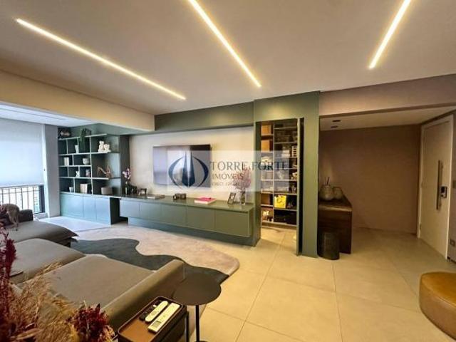 Apartamento em Vila Andrade, São Paulo/SP de 164m² 2 quartos à venda por R$ 1.600.000,00