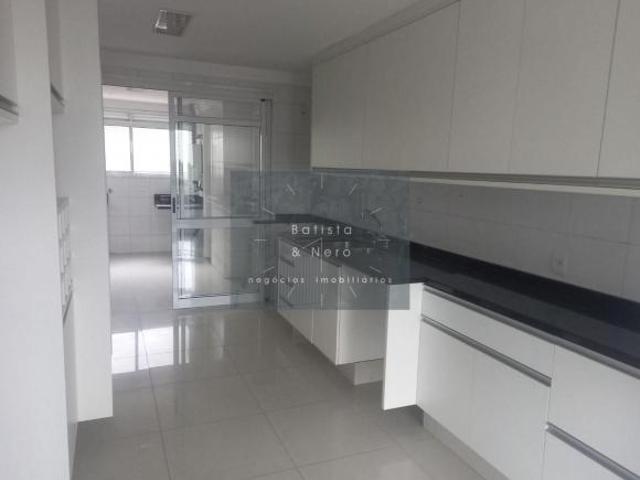 Apartamento em Vila Andrade, São Paulo/SP de 198m² 5 quartos à venda por R$ 1.490.000,00