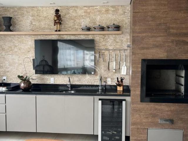 Apartamento em Vila Andrade, São Paulo/SP de 218m² 4 quartos à venda por R$ 3.950.000,00