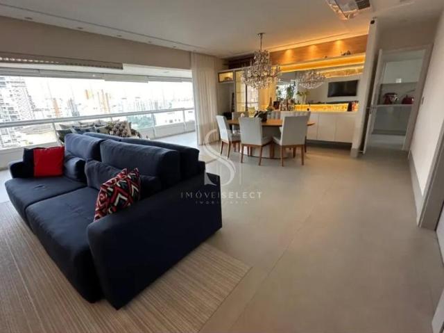 Apartamento em Vila Andrade, São Paulo/SP de 211m² 3 quartos à venda por R$ 2.755.000,00