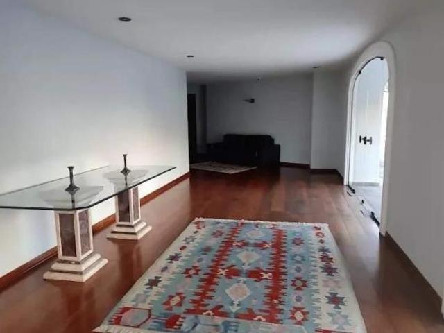 Apartamento em Vila Andrade, São Paulo/SP de 242m² 3 quartos à venda por R$ 950.000,00
