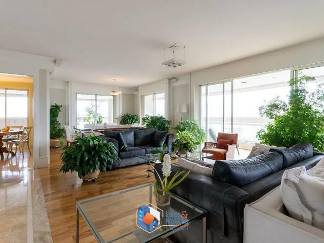 Apartamento em Vila Andrade, São Paulo/SP de 260m² 3 quartos à venda por R$ 2.449.000,00