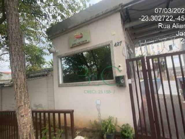 Apartamento em Vila Aprazível, Jacareí/SP de 41m² 2 quartos à venda por R$ 141.937,17