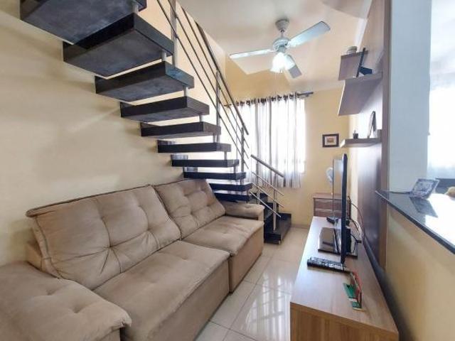 Apartamento em Vila Belvedere Americana