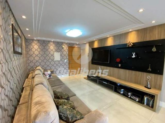 Apartamento em Vila Bocaina