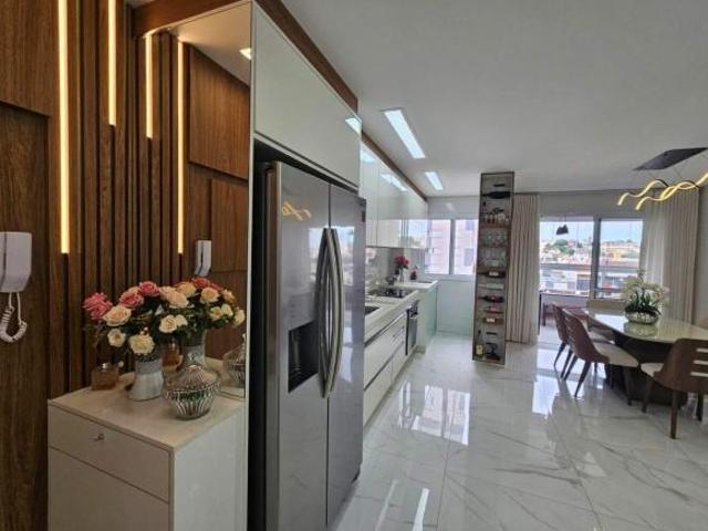 Apartamento em Vila Bocaina