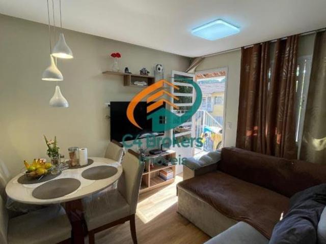 Apartamento em Vila Carmela I Guarulhos, SP
