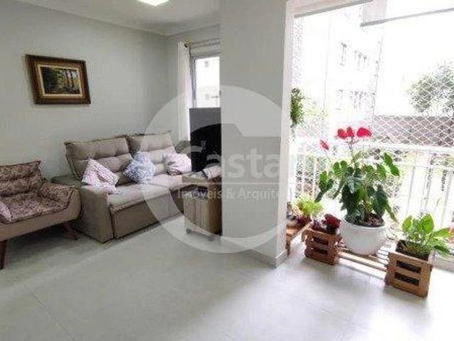 Apartamento em Vila Carrão
