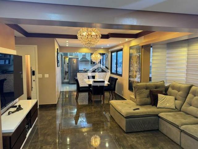 Apartamento em Vila Carrão