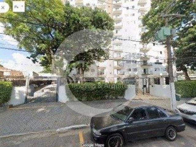 Apartamento em Vila Carrão