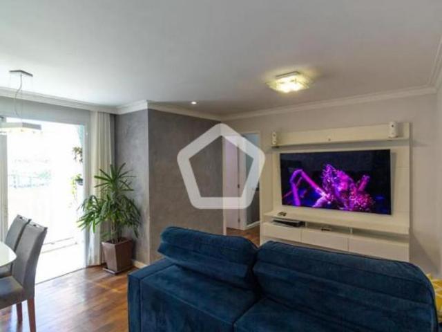 Apartamento em Vila Carrão