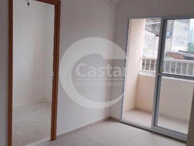 Apartamento em Vila Carrão