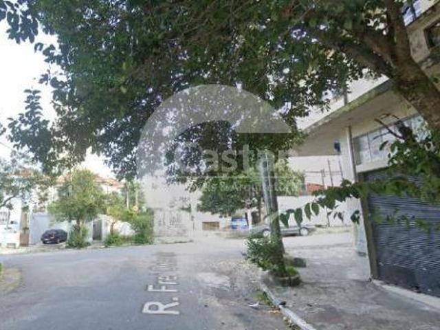 Apartamento em Vila Carrão