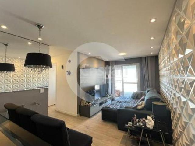 Apartamento em Vila Carrão