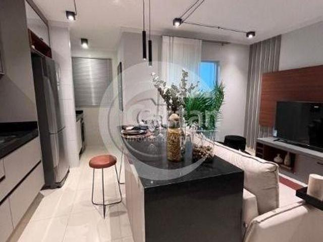 Apartamento em Vila Carrão