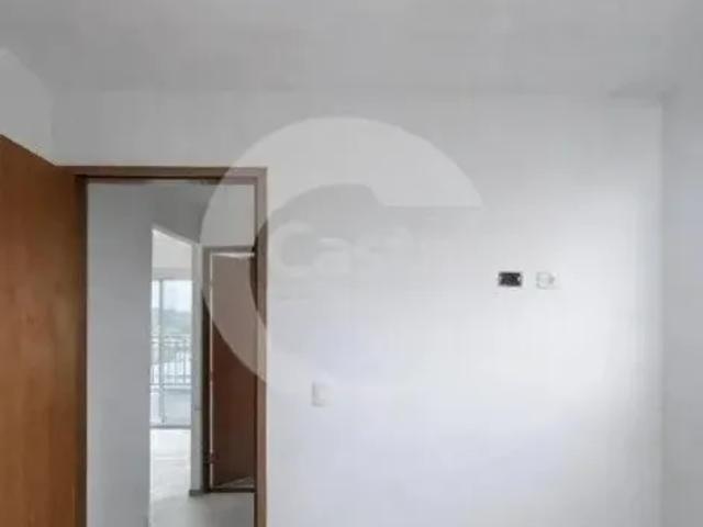 Apartamento em Vila Carrão