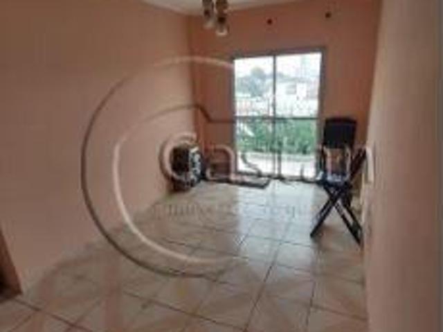 Apartamento em Vila Carrão