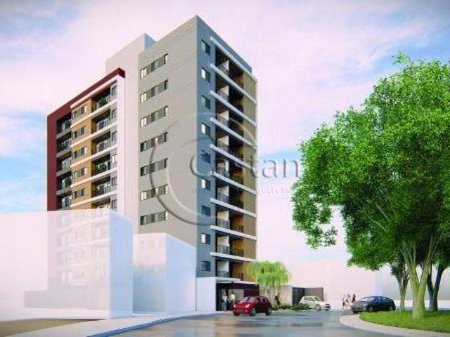 Apartamento em Vila Carrão