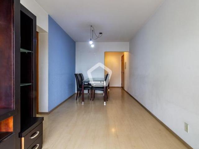Apartamento em Vila da Saúde