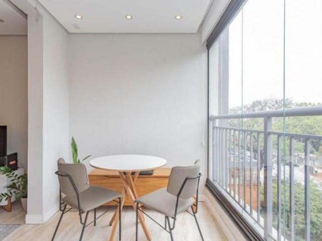 Apartamento em Vila das Mercês com 59 m²!