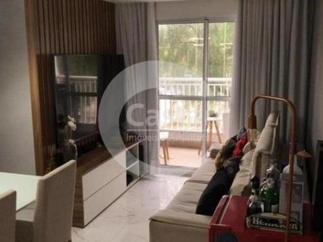 Apartamento em Vila Ema