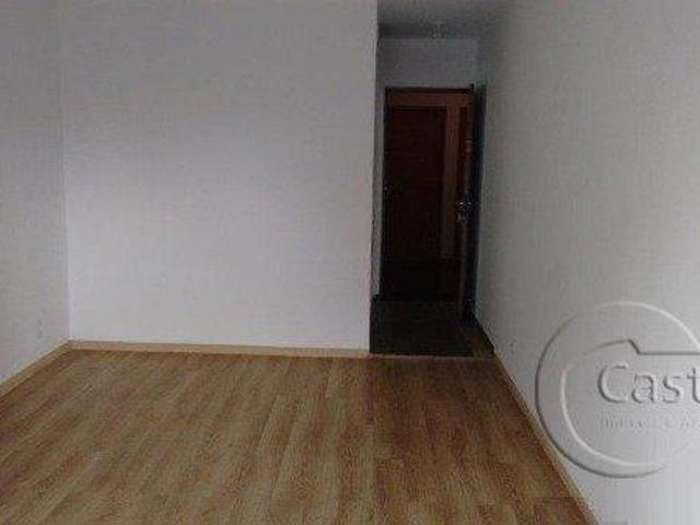 Apartamento em Vila Ema