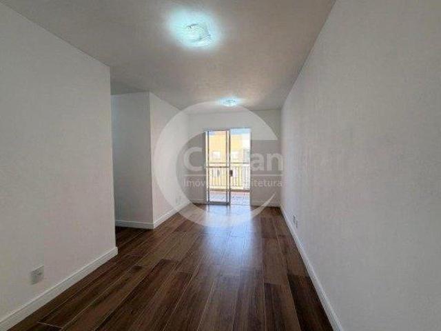Apartamento em Vila Ema