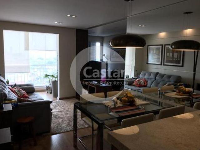 Apartamento em Vila Ema