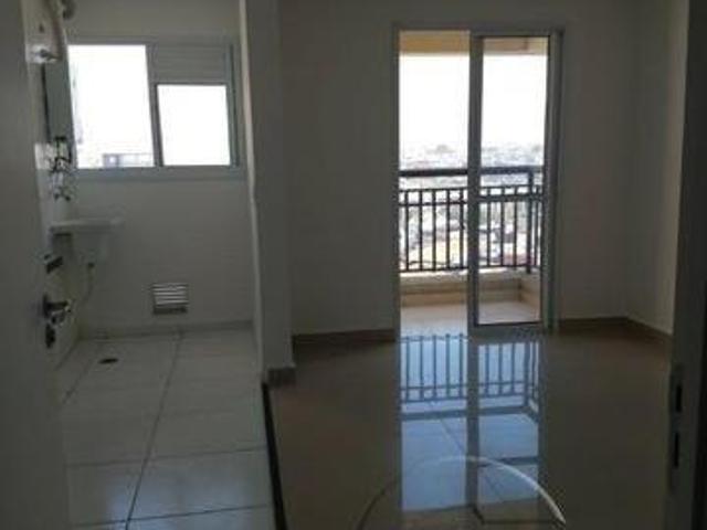 Apartamento em Vila Ema
