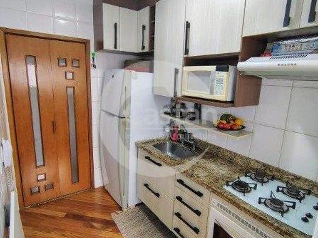 Apartamento em Vila Ema