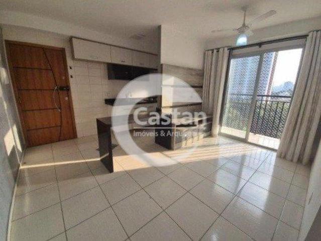 Apartamento em Vila Ema