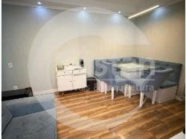 Apartamento em Vila Ema