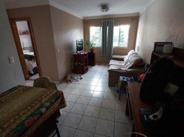 Apartamento em Vila Ema