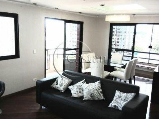 Apartamento em Vila Ema