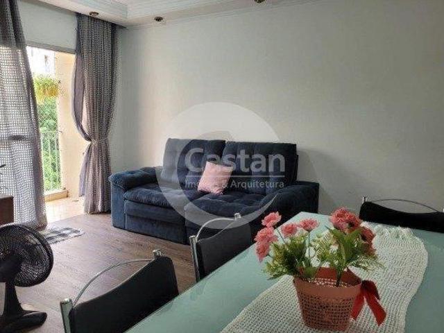 Apartamento em Vila Ema